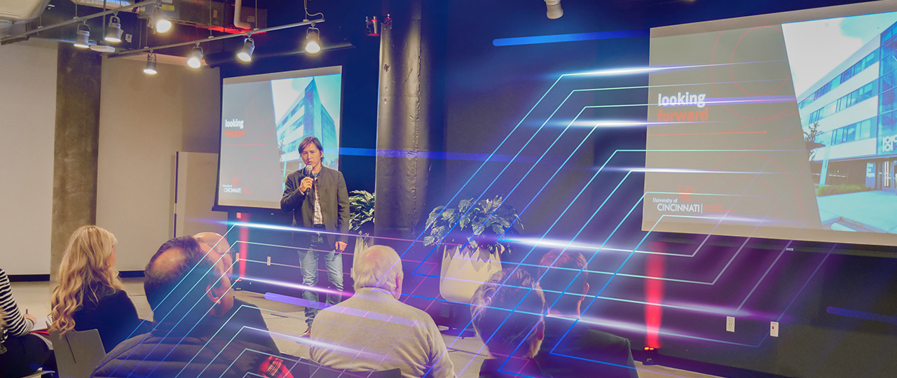 Venture Lab Accelerator - 1819 Innovation Hub | University of Cincinnati